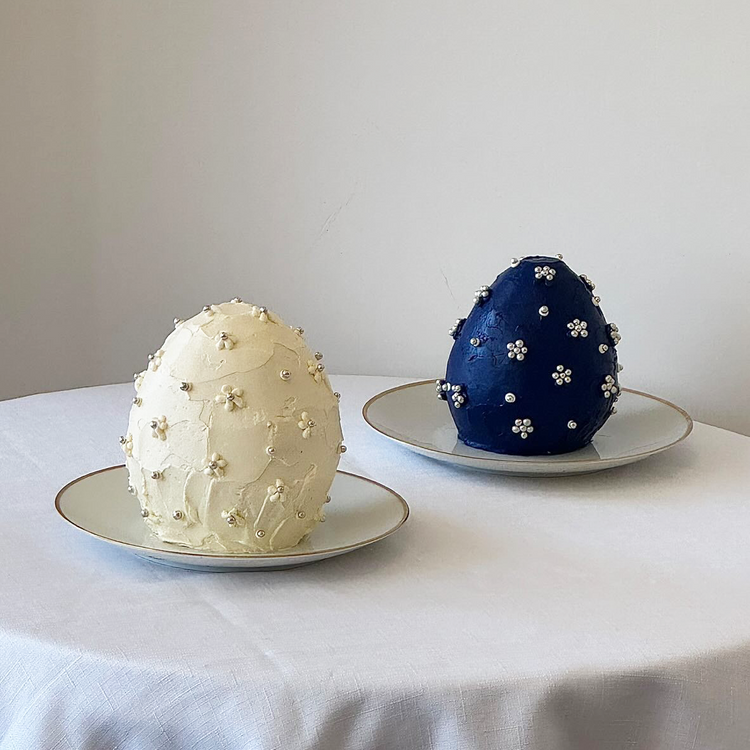 Dark Chocolate Fudge Cake by Valentine Fodor – Hunted+Gathered